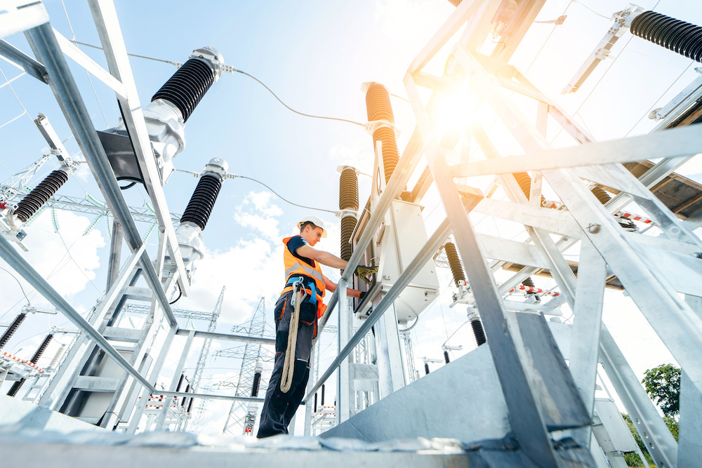 Power Line Installer Programs - Affordable Schools Online